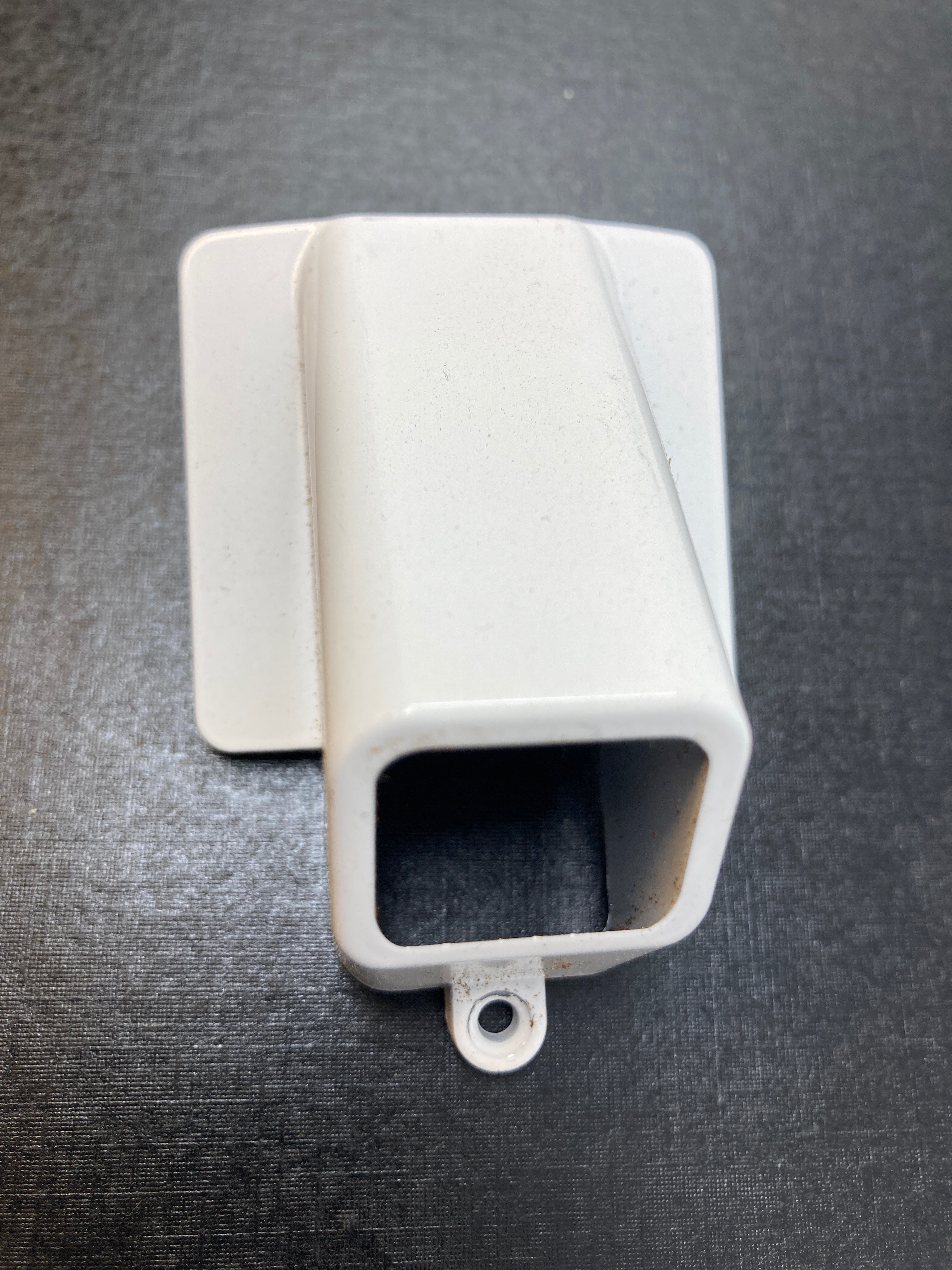 DF64 Gen 2 White Chute Cover – Turin Grinders